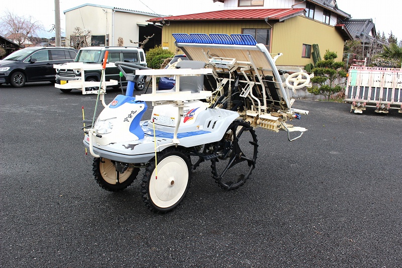 イセキ 中古 田植機 PQZ4-DUL｜農家さんの味方｜全国の農家の皆さんのために。農機具の査定・買取・販売を通して農業の未来に貢献いたします。