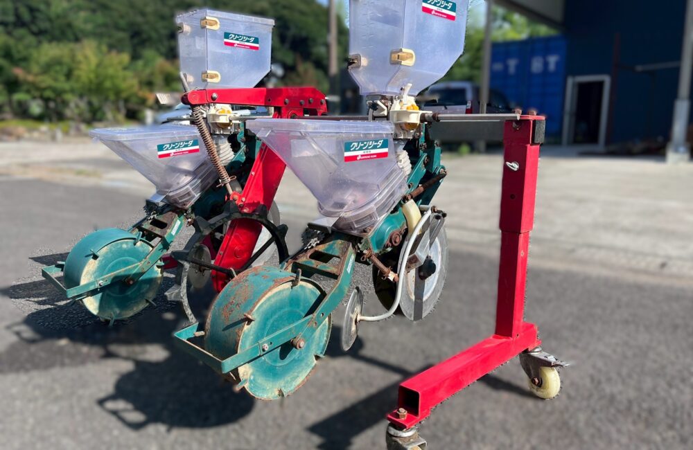 アグリテクノ矢崎 中古クリーンシーダ 播種機 TDRG-U｜農家さんの味方｜全国の農家の皆さんのために。農機具の査定・買取・販売を通して農業の ...